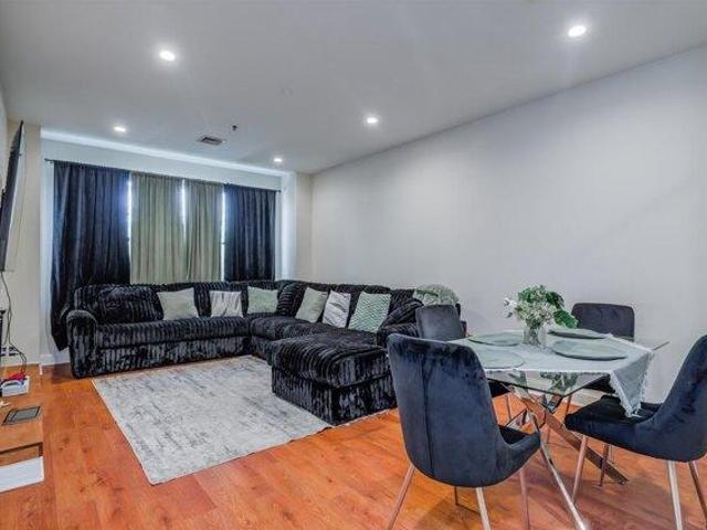 3 bedroom, Jersey City NJ 07305 LS101781712