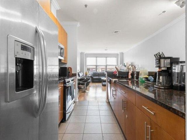 3 bedroom, Jersey City NJ 07305 LS102729393