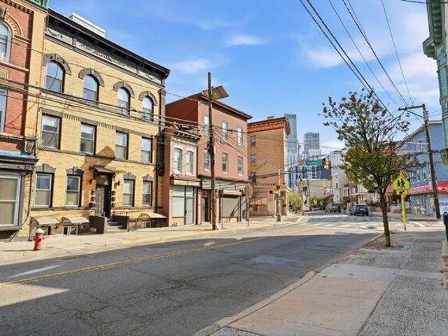 3 bedroom, Jersey City NJ 07306 102725296