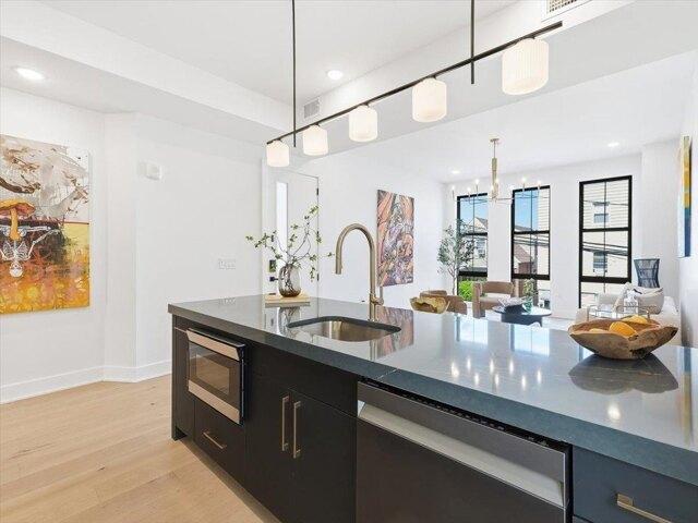 3 bedroom, Jersey City NJ 07307 104568675