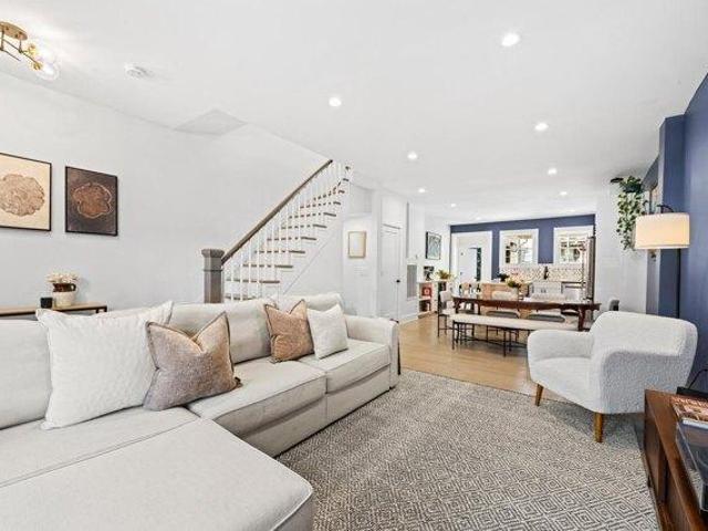3 bedroom, Jersey City NJ 07307 104604106