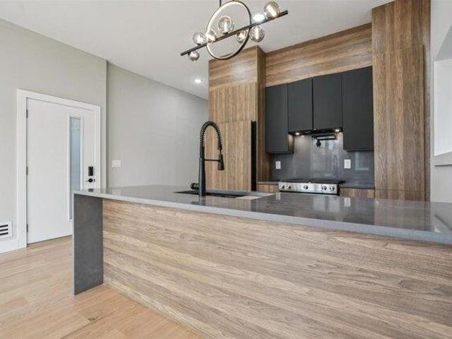 3 bedroom, Jersey City NJ 07307 104831503