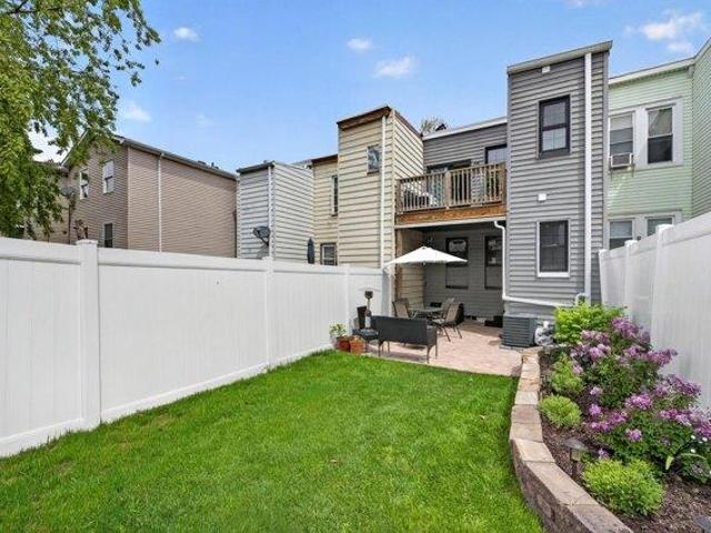 3 bedroom, Jersey City NJ 07307 102585039