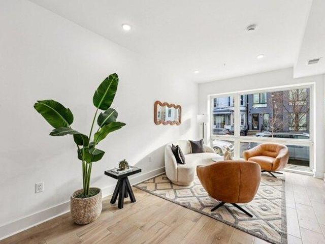 3 bedroom, Jersey City NJ 07307 102586202