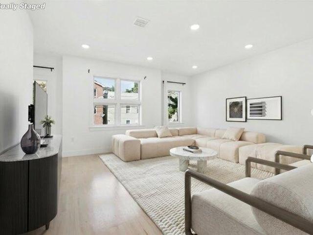 3 bedroom, Jersey City NJ 07307 LS102318041