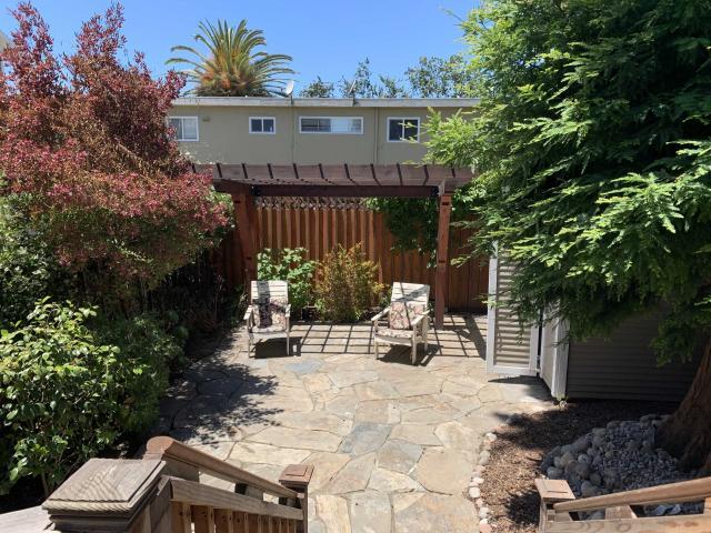 3 bedroom, Oakland CA 94608 81447795