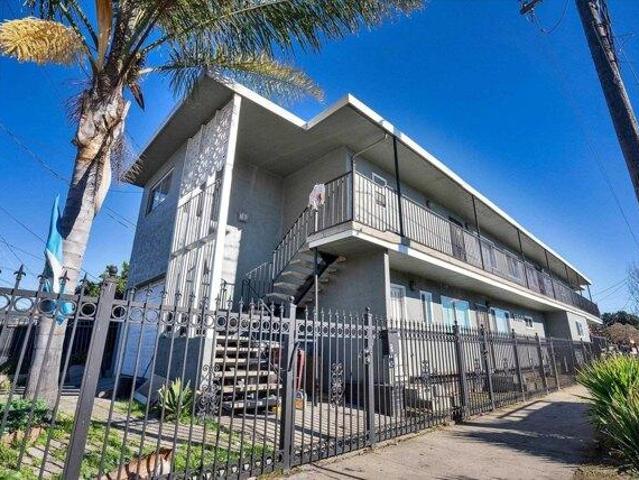 3 bedroom, Oakland CA 94621 89466582