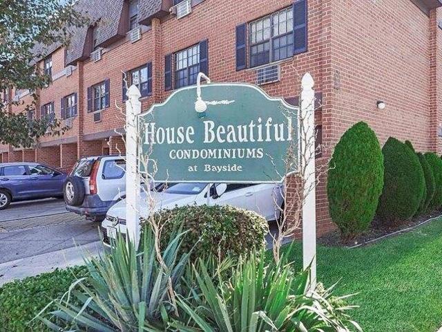 3 bedroom, Oakland Gardens NY 11364 103626270