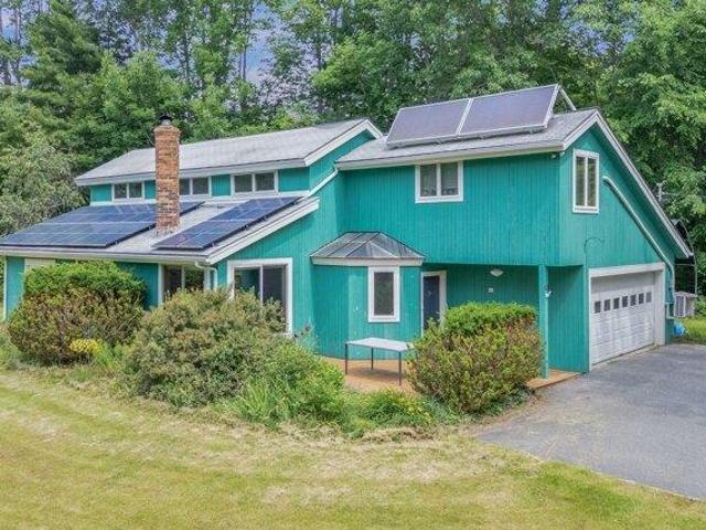 3 bedroom, Oakland ME 04963 104540549