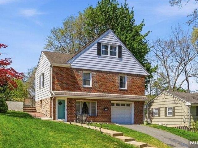 3 bedroom, Oakland NJ 07436 101747469