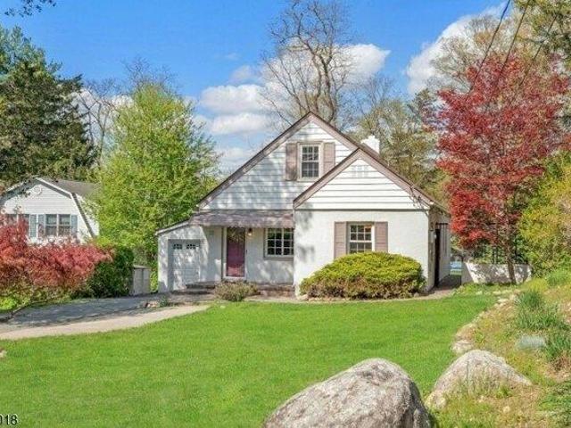 3 bedroom, Oakland NJ 07436 102026193