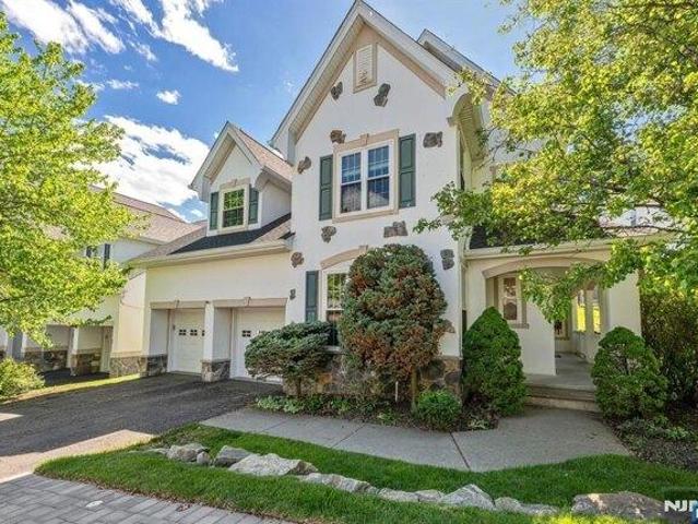 3 bedroom, Oakland NJ 07436 102314829