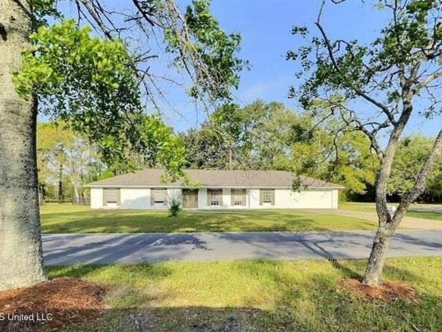 3 bedroom, Ocean Springs MS 39564 89695752