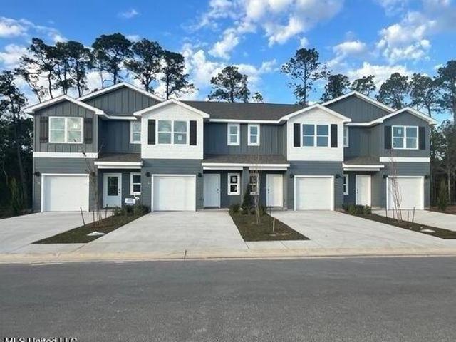 3 bedroom, Ocean Springs MS 39564 89724435
