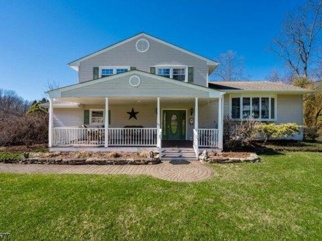 3 bedroom, Ogdensburg NJ 07439 102256381