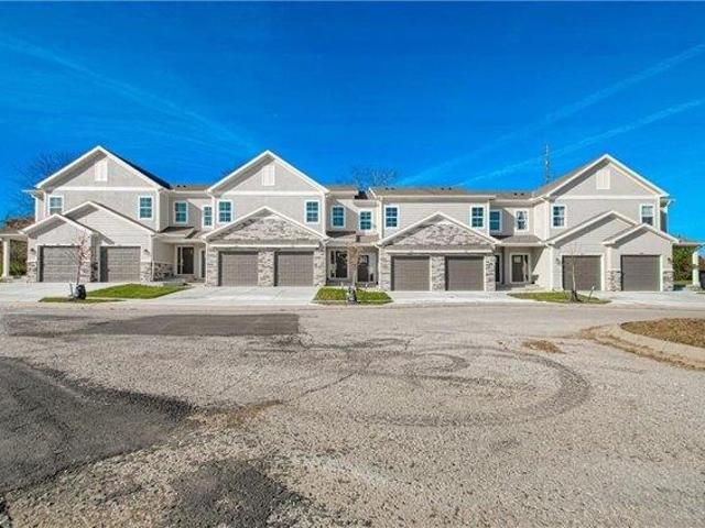 3 bedroom, Olathe KS 66061 90189011
