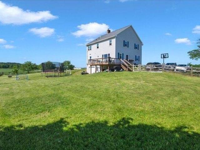 3 bedroom, Orwell VT 05760 103499011