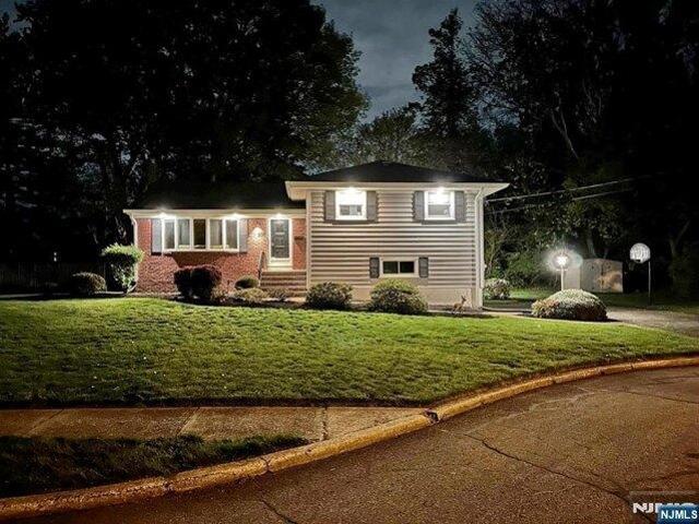 3 bedroom, Oradell NJ 07649 LS102317990