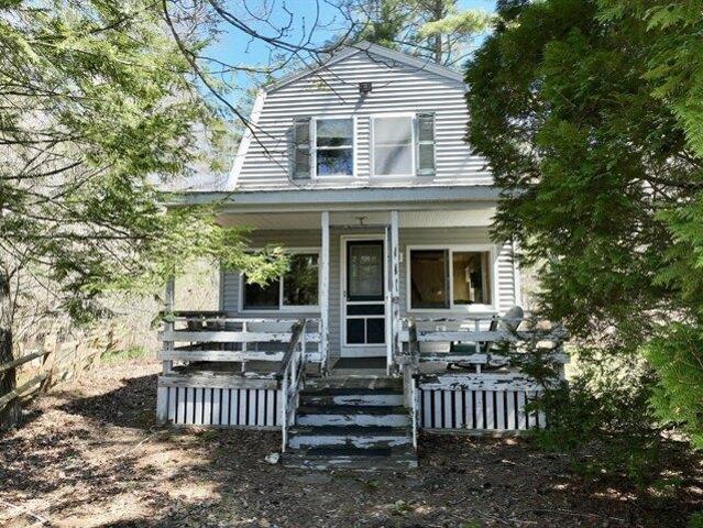 3 bedroom, Orange MA 01364 102342609