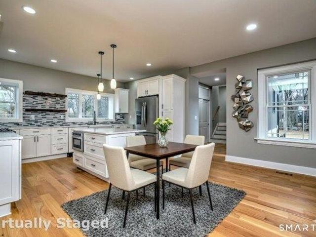 3 bedroom, Orange CT 06477 LS103124520