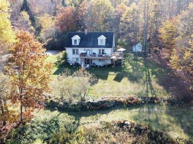 3 bedroom, Orford NH 03777 LS102725038