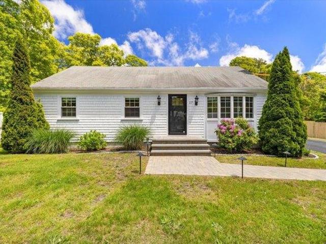 3 bedroom, Orleans MA 02653 105142087