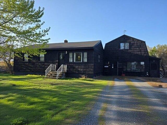 3 bedroom, Orrington ME 04474 102118591