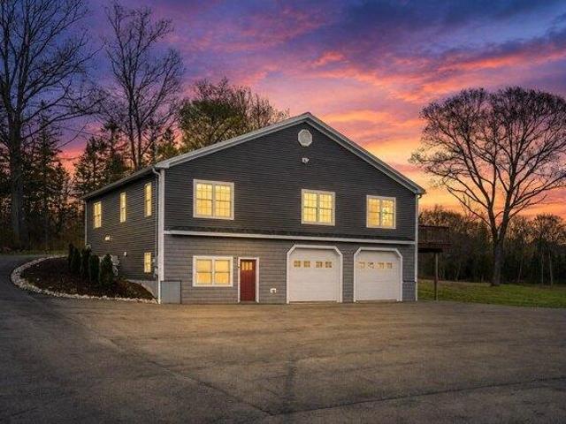 3 bedroom, Orrington ME 04474 104544124