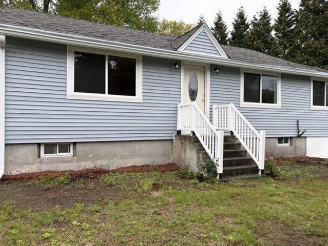 3 bedroom, Oxford MA 01537 104834510