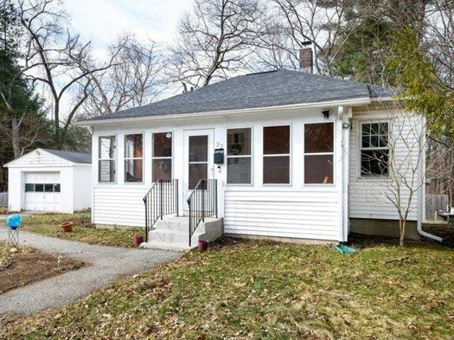 3 bedroom, Oxford MA 01540 LS102961356