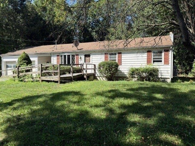 3 bedroom, Oxford MA 01540 105106230
