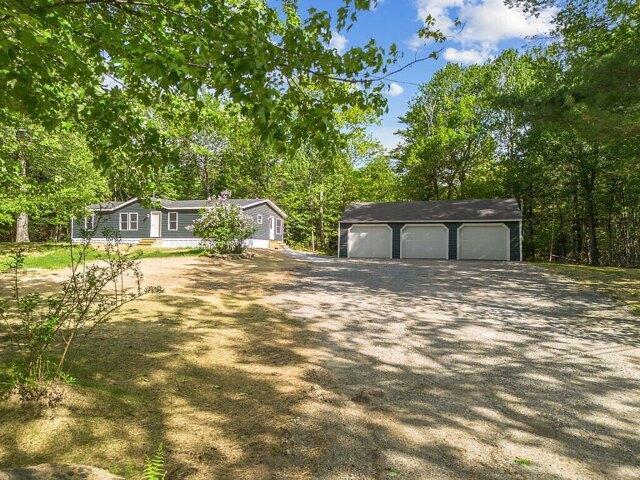 3 bedroom, Oxford ME 04270 103072085