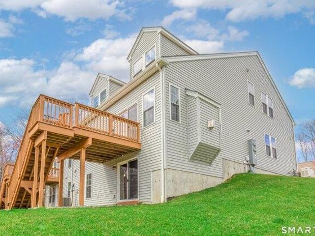 3 bedroom, Oxford CT 06478 104232619