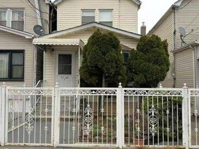 3 bedroom, Ozone Park NY 11416 103626106