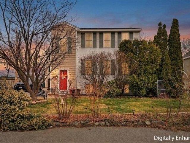 3 bedroom, Lowell MA 01854 LS102591918