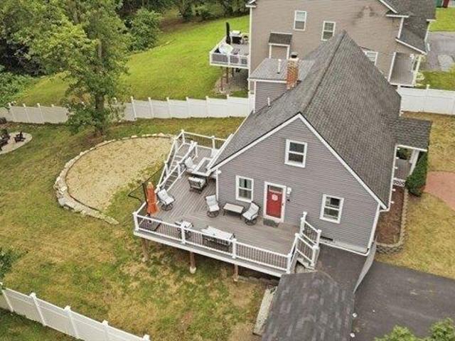 3 bedroom, Lowell MA 01854 104570588