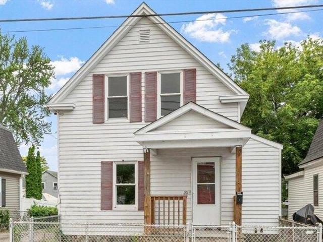 3 bedroom, Lowell MA 01850 104543787