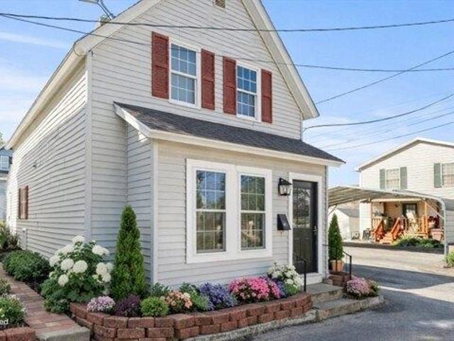 3 bedroom, Lowell MA 01852 102346929