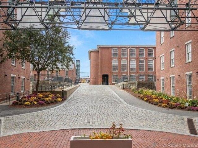 3 bedroom, Lowell MA 01852 102371305