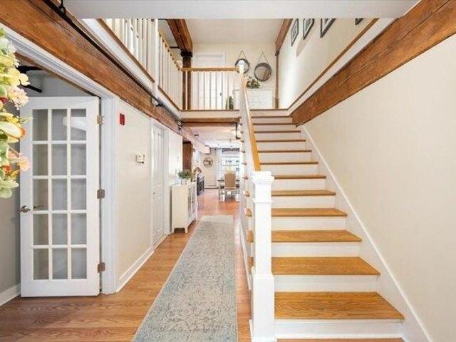 3 bedroom, Lowell MA 01852 103588684