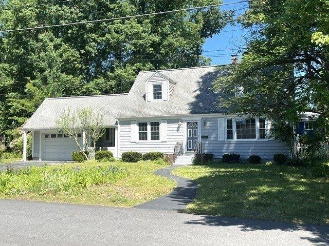 3 bedroom, Lowell MA 01852 103619262