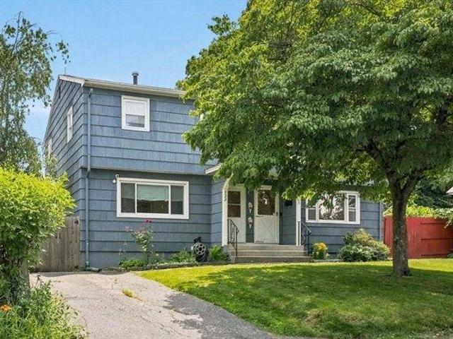 3 bedroom, Lowell MA 01852 104542163