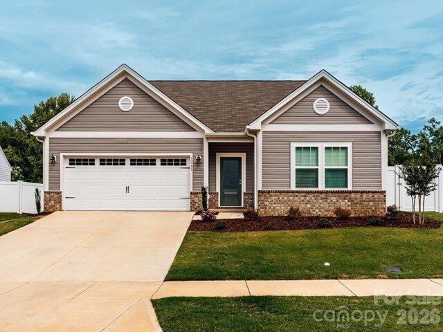 3 bedroom, Lowell NC 28098 103605241
