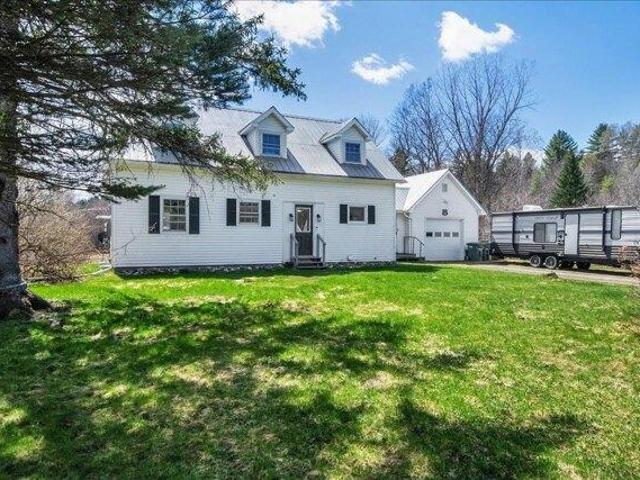 3 bedroom, Lowell VT 05847 102444300
