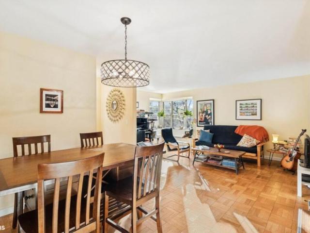 3 bedroom, Lower East Side NY 98818152