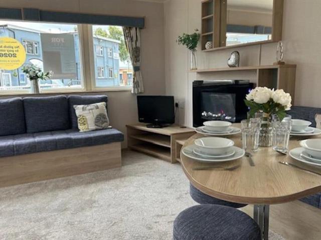 3 bedroom lodge for sale