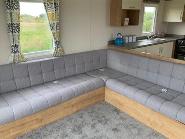 3 bedroom lodge for sale