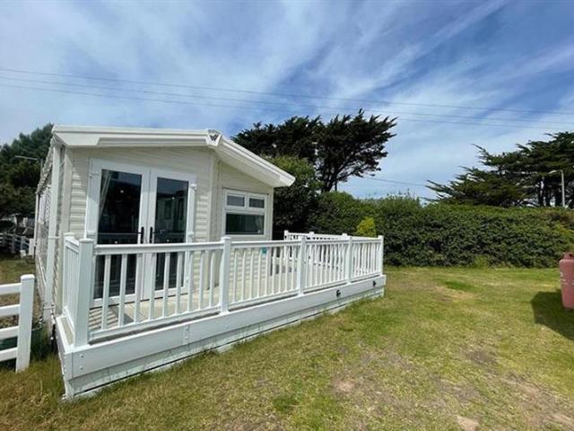 3 bedroom lodge for sale