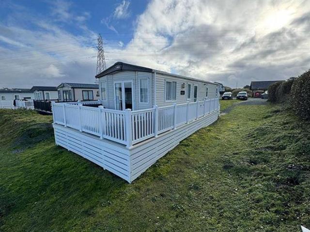 3 bedroom lodge for sale