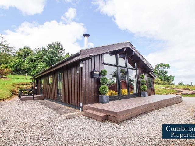3 bedroom lodge for sale